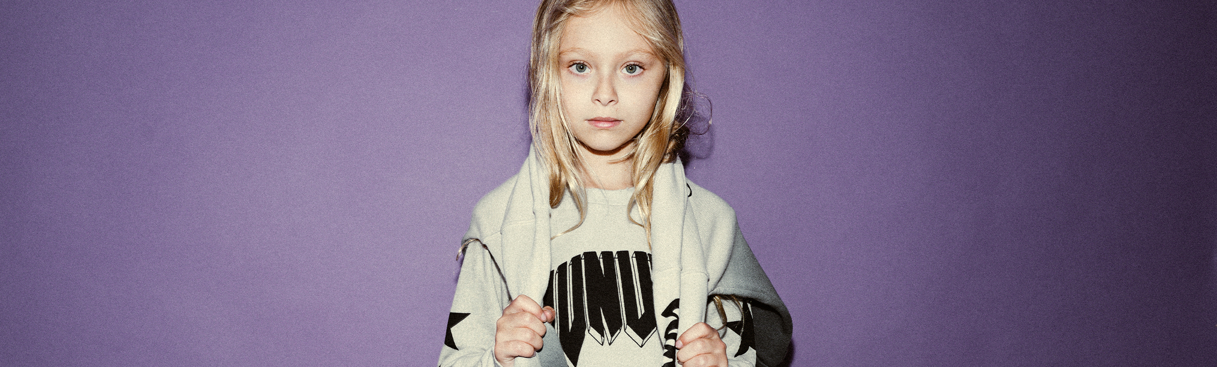 누누누 | 더캐리